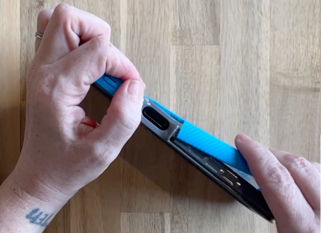 How to use a Dual Layer Case with a Pinwheel Plus 3 Phone – Pinwheel